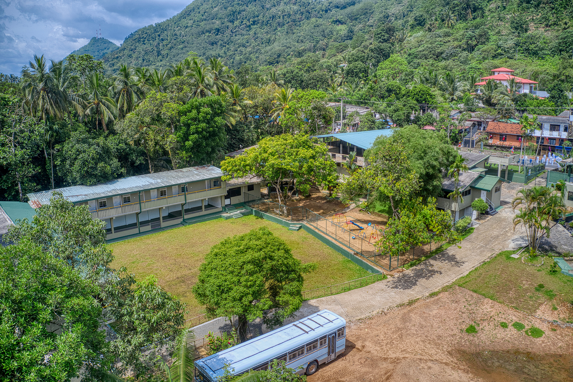 Lyceum Avissawella — Lyceum International School